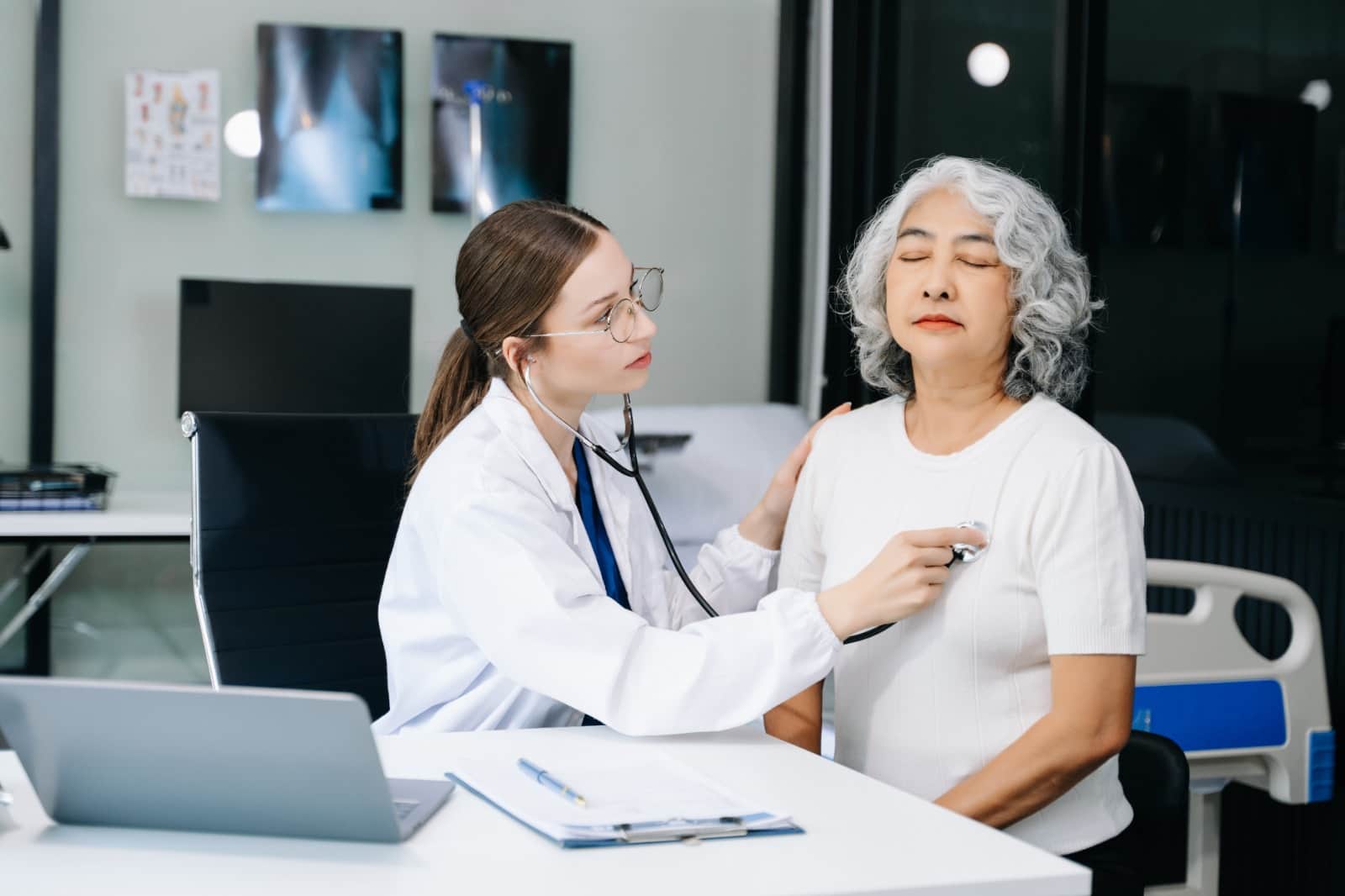 Vimovo vs. Other NSAID Combinations: What Makes It a Better Choice for ...